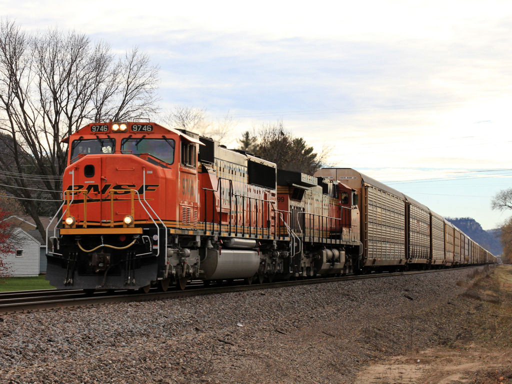 BNSF 9746